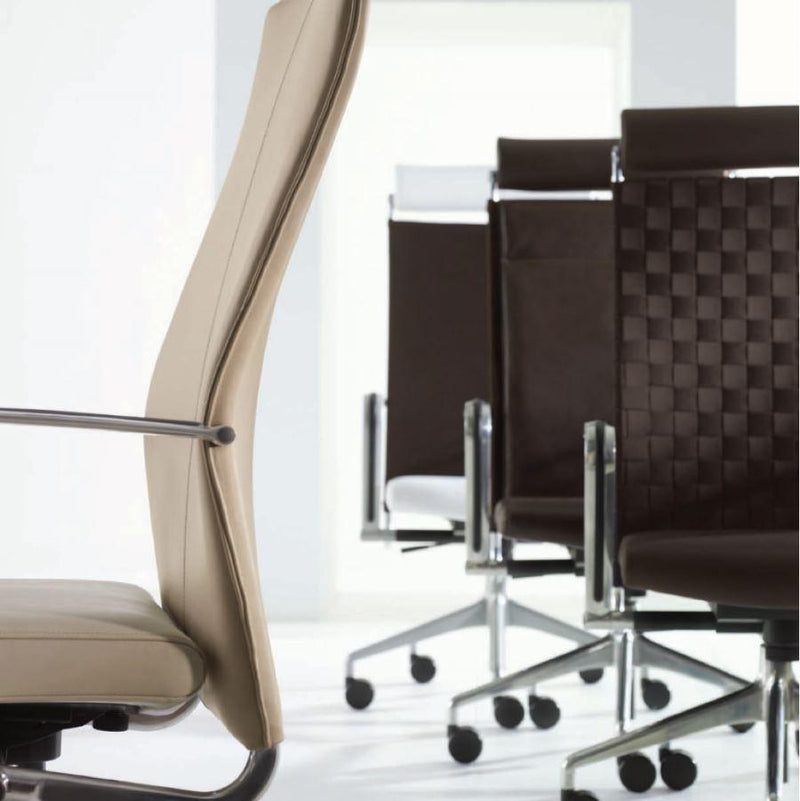 Davis Body Webb Executive Chair Fully Customizable by PhilZen - Phil Zen